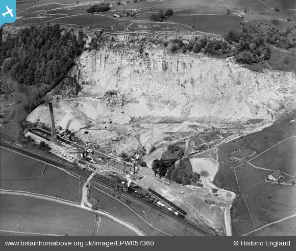 EPW057360 ENGLAND (1938). The Craven Lime Works, Langcliffe, 1938 ...