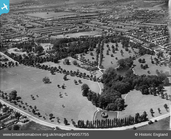 EPW057755 ENGLAND (1938). Abington Park, Northampton, 1938 | Britain ...