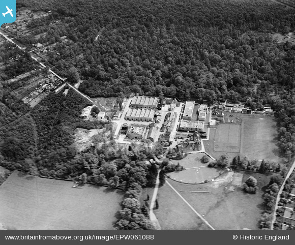 epw061088 ENGLAND (1939). The Building Research Station (Building ...
