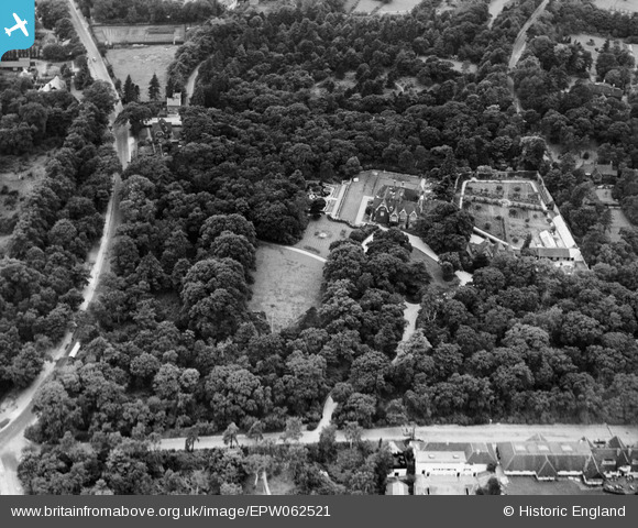 EPW062521 ENGLAND (1939). Coombe End House, Coombe, 1939 | Britain From ...