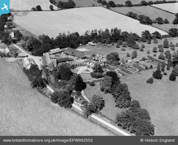 EPW062553 ENGLAND (1939). Fennes, Bocking Churchstreet, 1939 | Britain ...