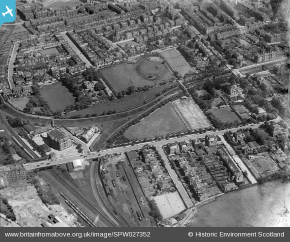 spw027352 SCOTLAND (1929). Edinburgh, general view, showing Victoria ...