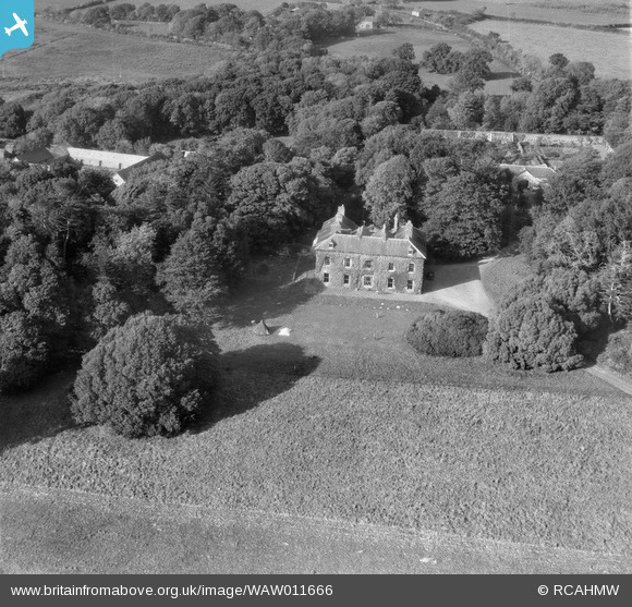 WAW011666 WALES (1947). View of Scolton Manor (commissioned by J ...