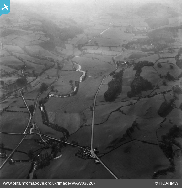 WAW036267 WALES. View of the Tanat valley showing railway and Pen-y ...
