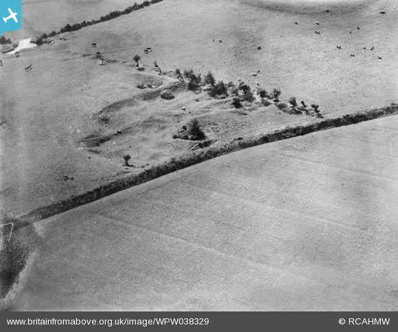 wpw038329 WALES (1932). lime kiln and quarry, Rhoose airport site ...