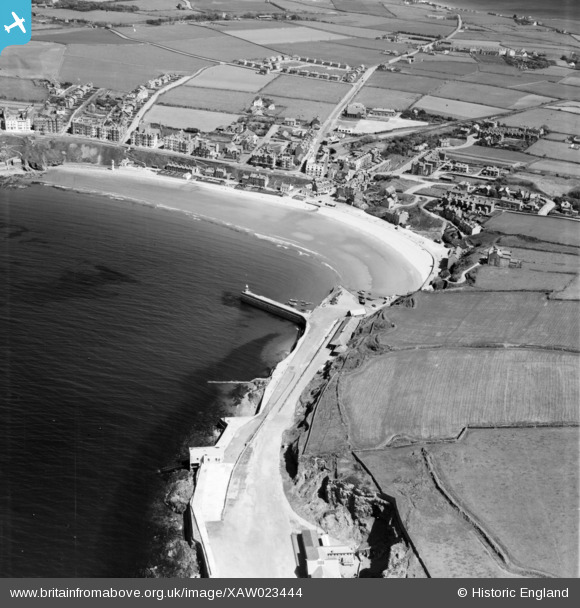 XAW023444 ISLE OF MAN (1949). General View, Port of Erin, Isle of Man ...