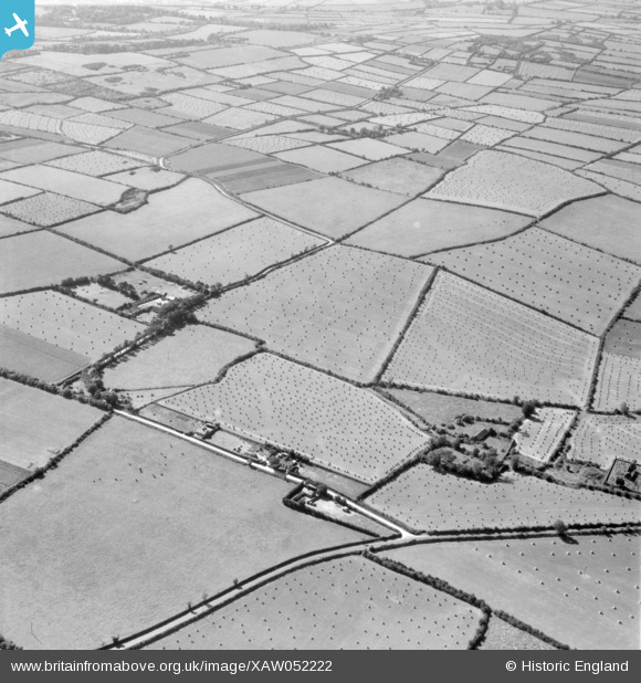 XAW052222 IRELAND (1953). Farmland (Castlecoo Hill), Clogherhead, Louth ...