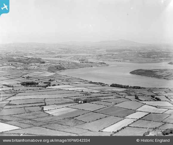 XPW042334 IRELAND (1933). River Suir & Countryside, Belview Port ...
