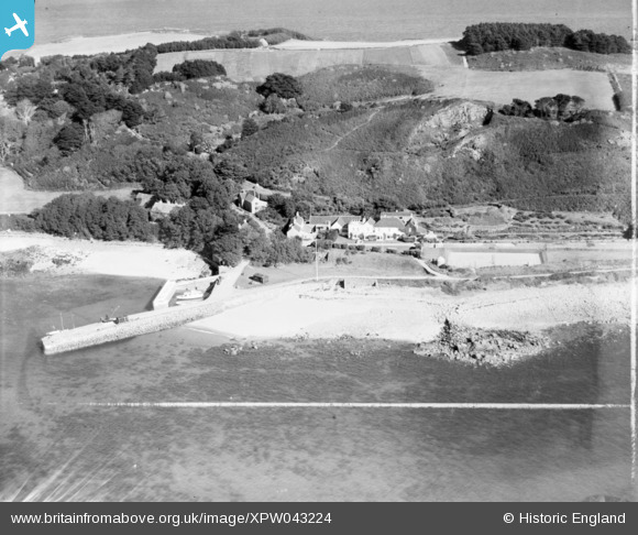 xpw043224 GUERNSEY (1933). General View, Herm, Guernsey, Guernsey, 1933 ...