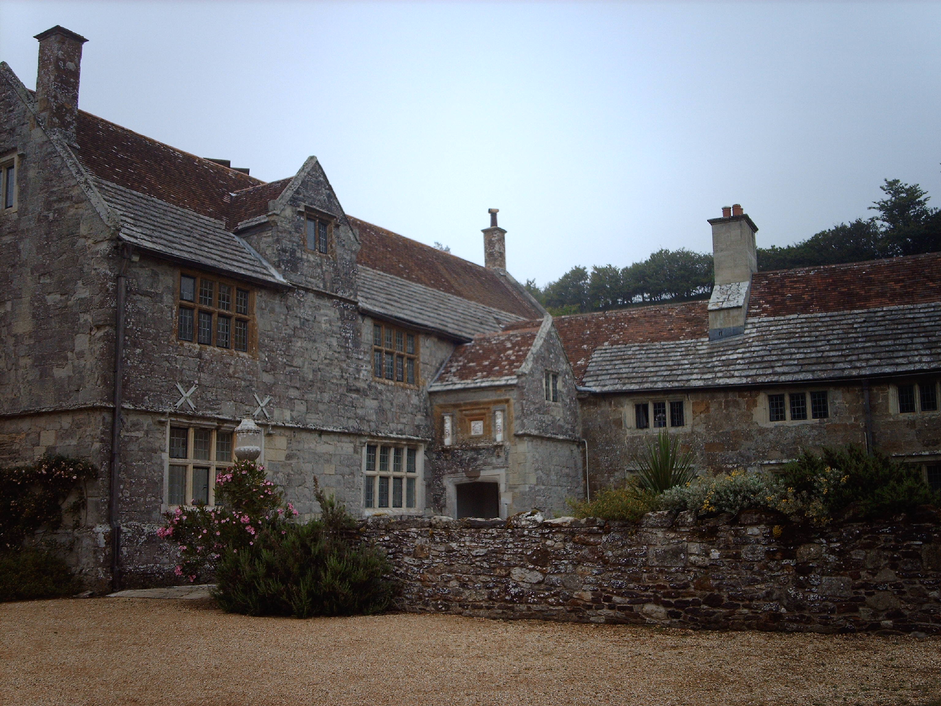 EAW015254 ENGLAND (1948). Mottistone Manor, Mottistone, 1948 | Britain ...