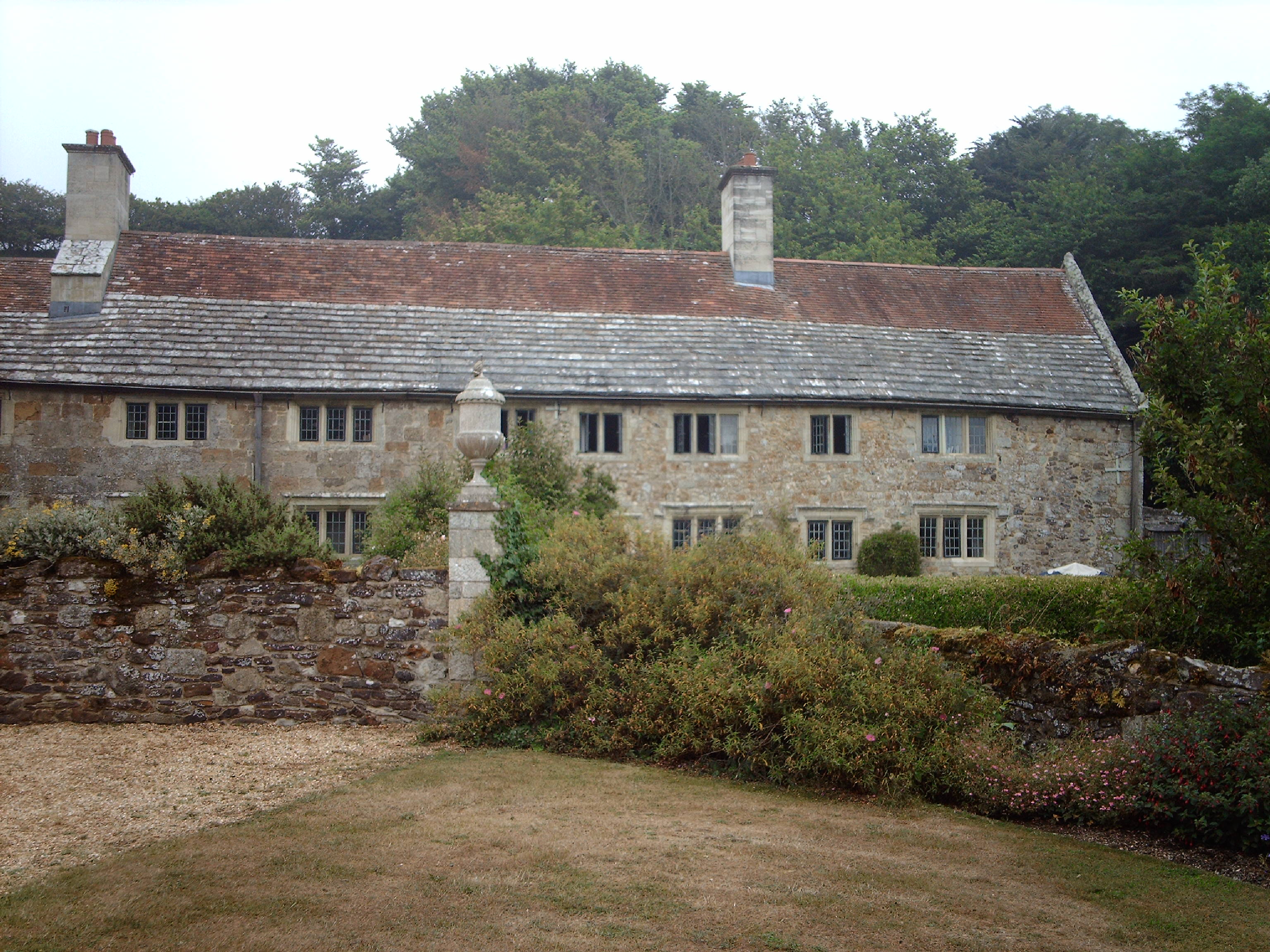 EAW015254 ENGLAND (1948). Mottistone Manor, Mottistone, 1948 | Britain ...