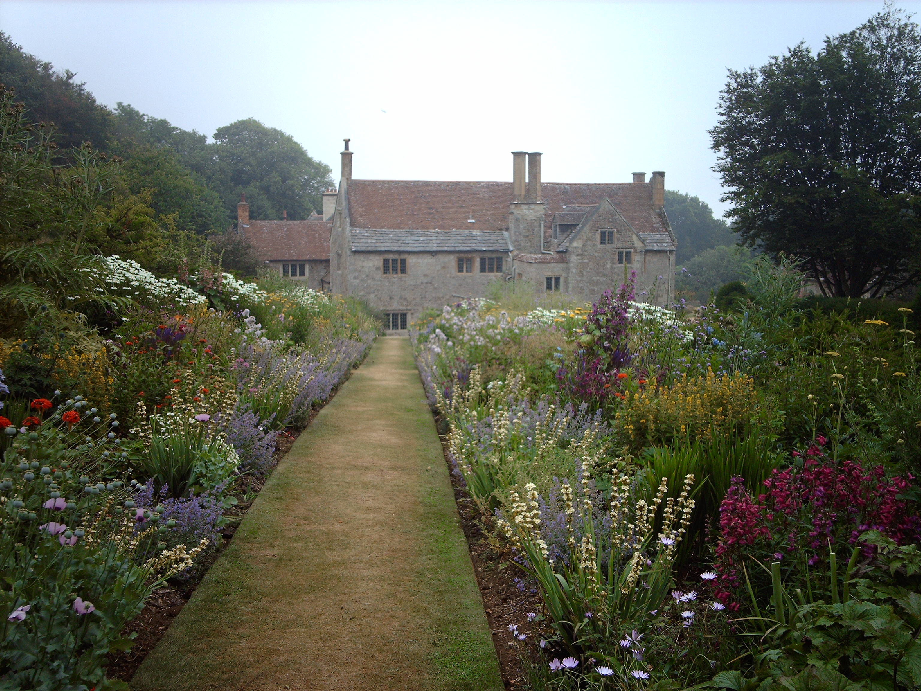 EAW015254 ENGLAND (1948). Mottistone Manor, Mottistone, 1948 | Britain ...