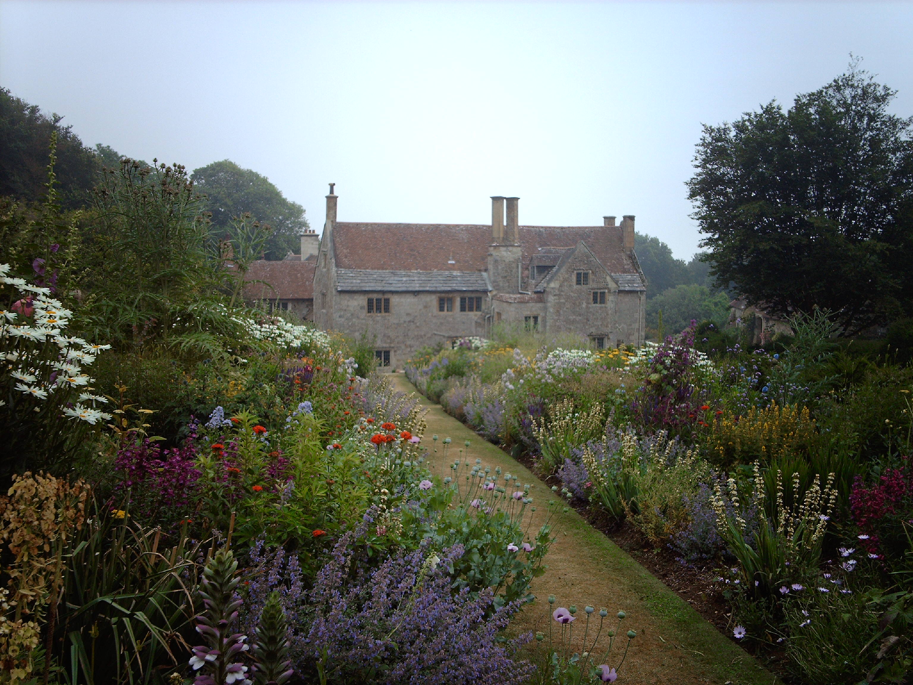 EAW015254 ENGLAND (1948). Mottistone Manor, Mottistone, 1948 | Britain ...