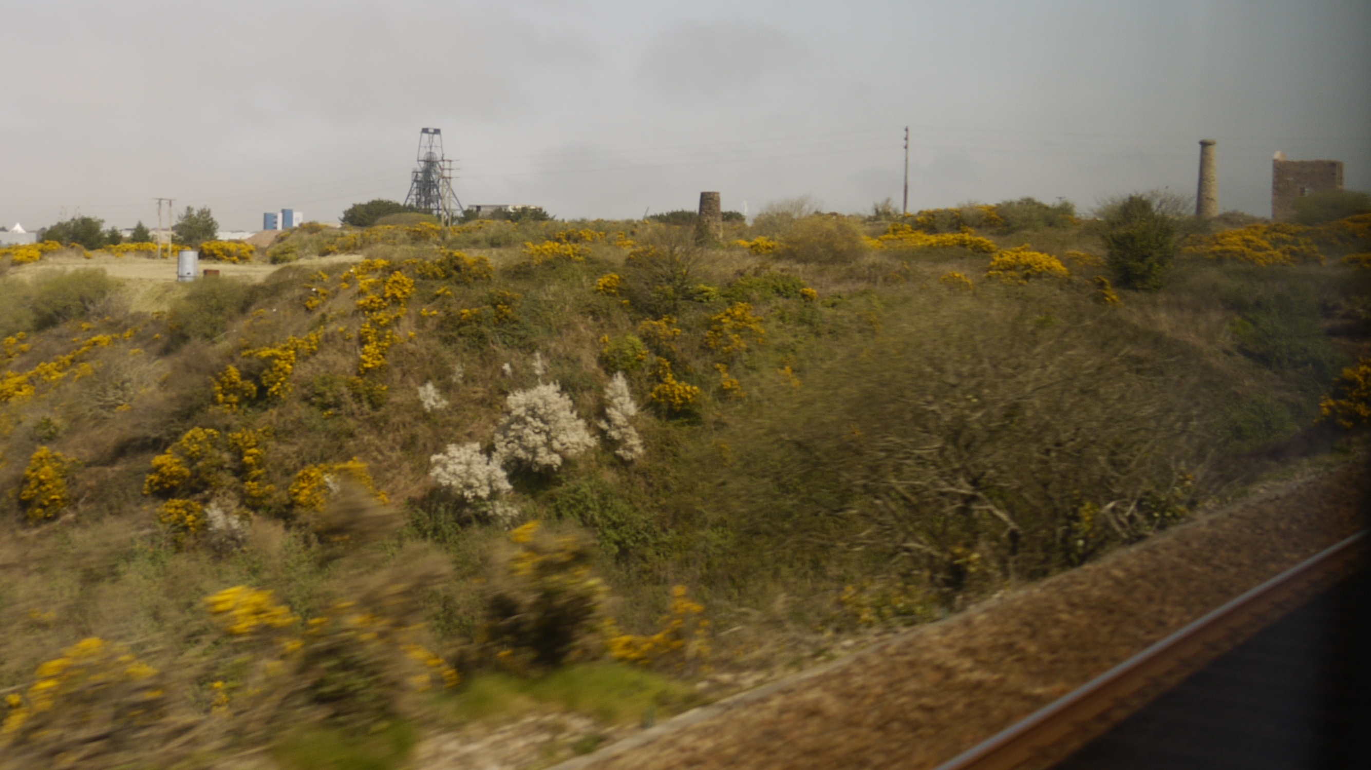 epw009884 ENGLAND (1924). South Crofty Tin Mine, Brea, from the south ...
