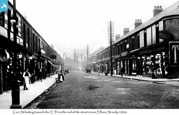 epw048228 ENGLAND (1935). The Hebburn Shipbuilding Yard and surrounding ...