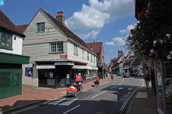 eaw024792 ENGLAND (1949). The town centre, East Grinstead, 1949 ...