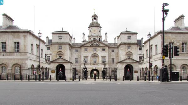 epw024275 ENGLAND (1928). Trafalgar Square and surroundings ...