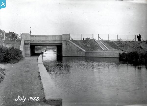 waw015086 WALES (1948). View of Cambrian Wagon Works Ltd., Maindy ...