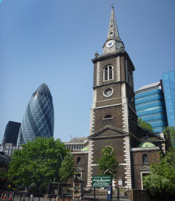 EAW011171 ENGLAND (1947). Minories, Aldgate Bus Station and environs ...