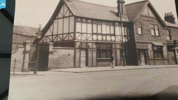 EPW026303 ENGLAND (1929). The Sherdley Glass Works, St Helens, 1929 ...