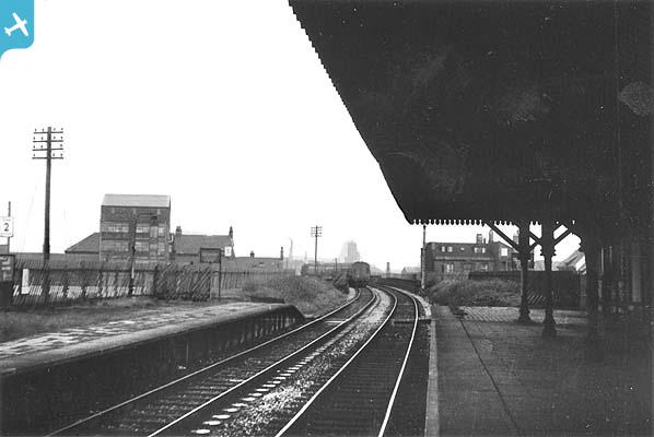 EAW046909 ENGLAND (1952). Fisons Ltd Works at the West Bank Dock Estate ...