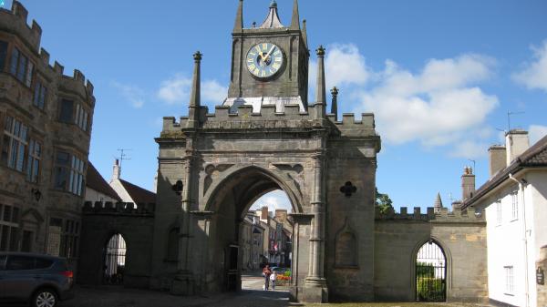 EAW005548 ENGLAND (1947). Auckland Castle and environs, Bishop Auckland ...
