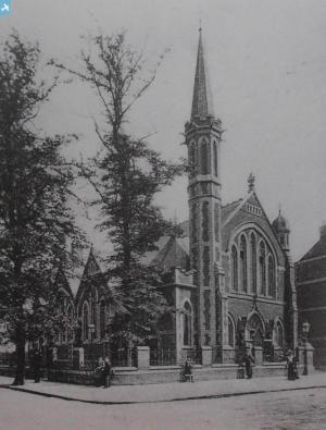 epw033816 ENGLAND (1930). High Road and environs, Ilford, 1930 ...